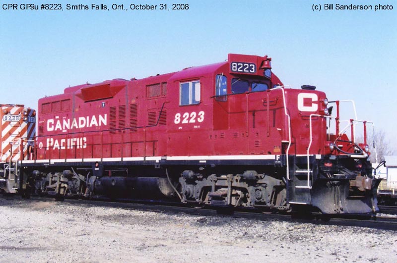 GP9u 8223